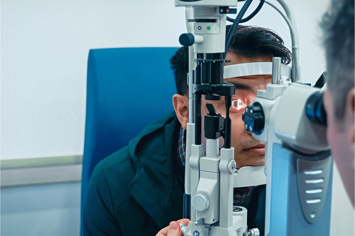 Laser Eye Surgery Guide: Facts, Options & Finding Surgeons
